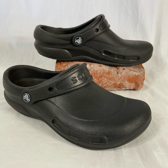 CROCS | Shoes | Crocs Black Sandal Shoes Euc Size 6 8 Foam Rubber ...